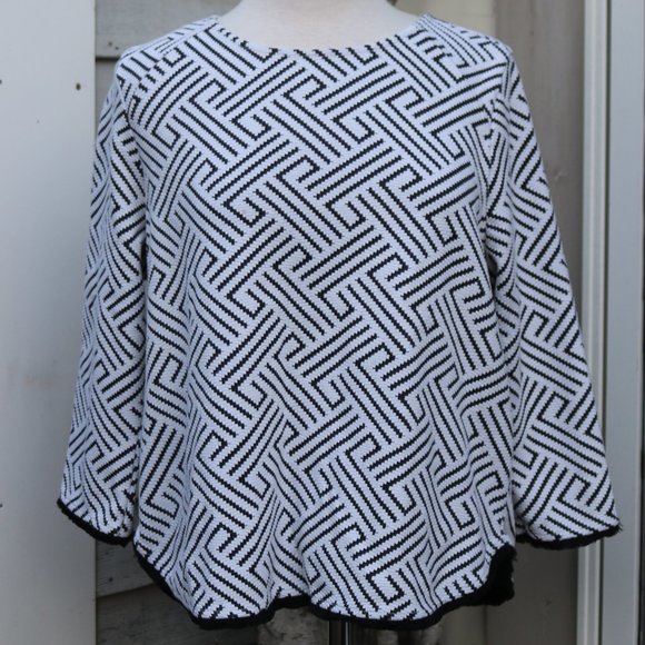 W5 | Tops | Anthropologie White Black Geometric Print Fringe Trim Back ...